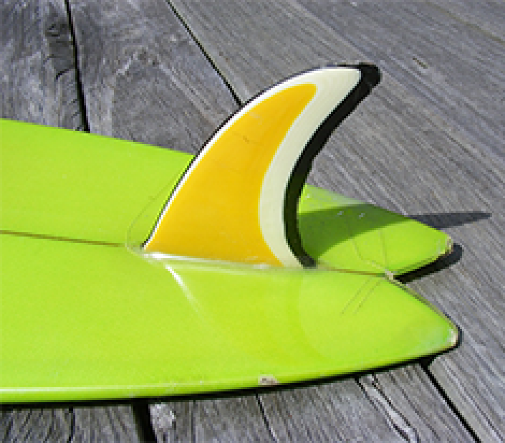 Best Surfboard Fins Reviewed: Top 11 + How To Choose [2021]