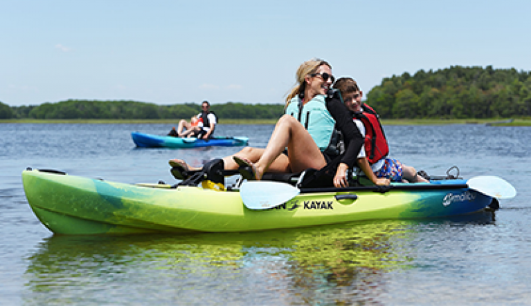 Best Pedal-Powered Kayaks Review [Top 9 In 2021 + Buyer's Guide]