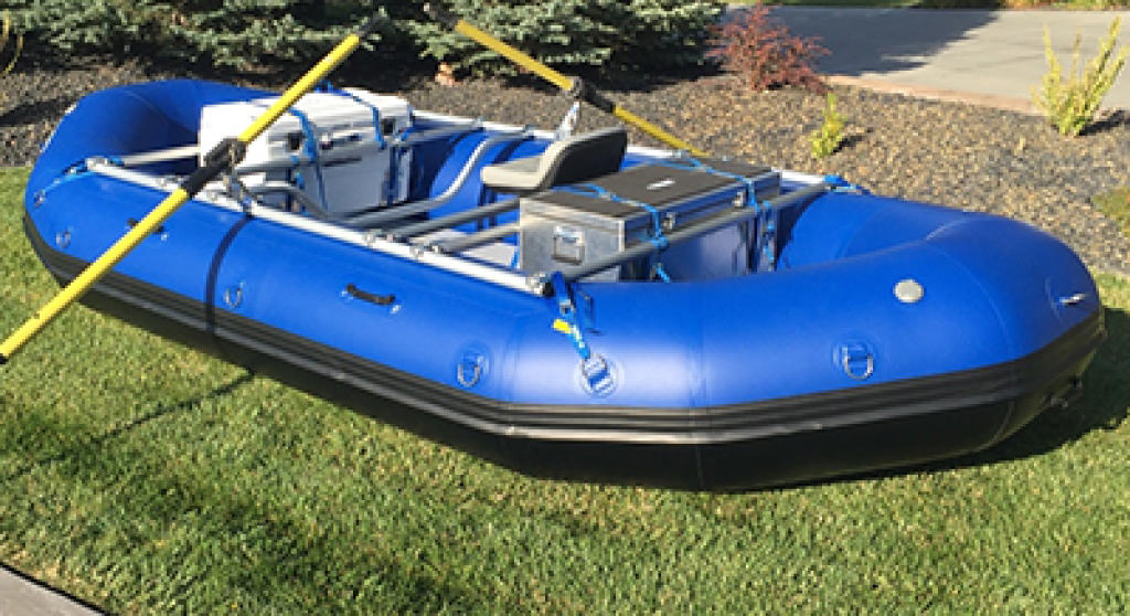 Best Whitewater Rafts [The Top 6 In 2022] + Buyer's Guide